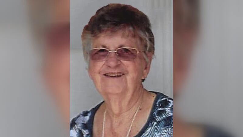 Obituary: Davis, Roberta A. “Bobbie” Burkhart Obituary: Davis, Roberta A. “Bobbie” Burkhart